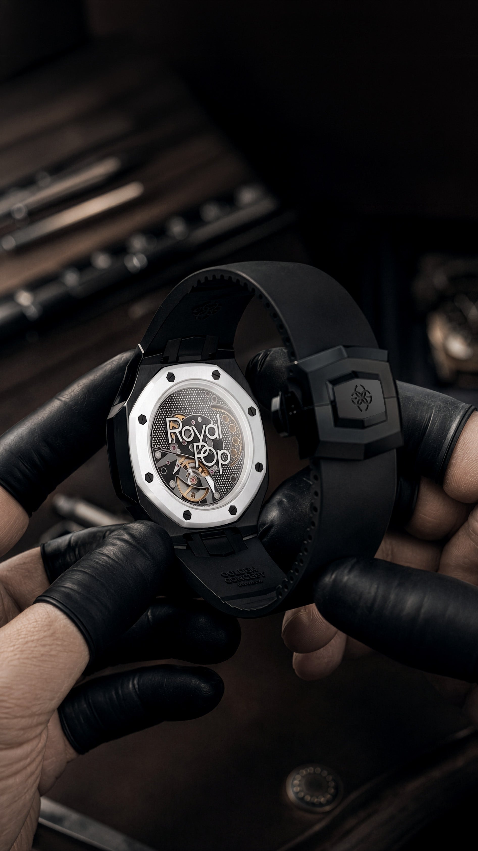 OCHO NEGRO Watch Case Compatible with Royal Pop | GOLDEN CONCEPT