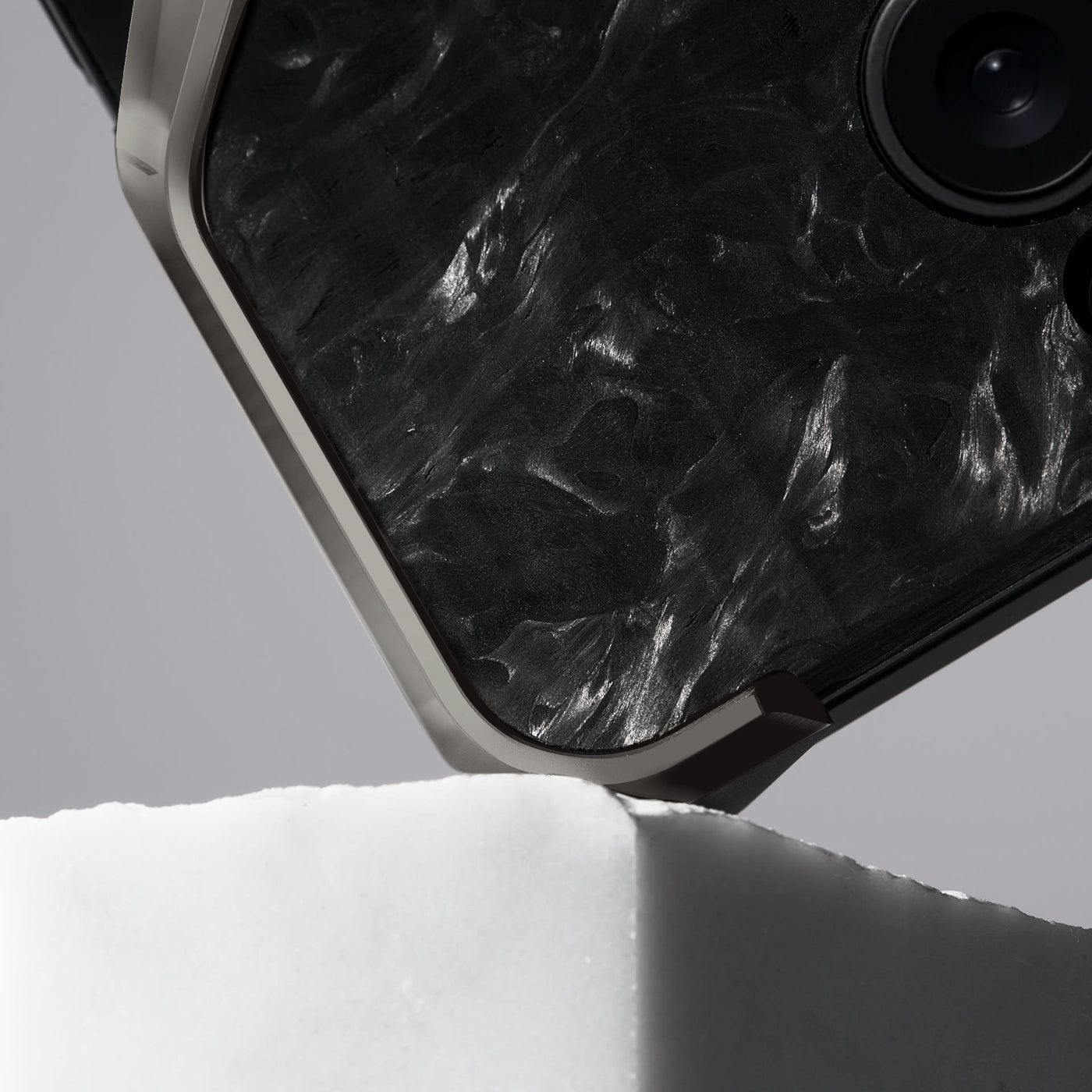 iPhone Case / Capsule 16 - Titanium Grey – GOLDEN CONCEPT