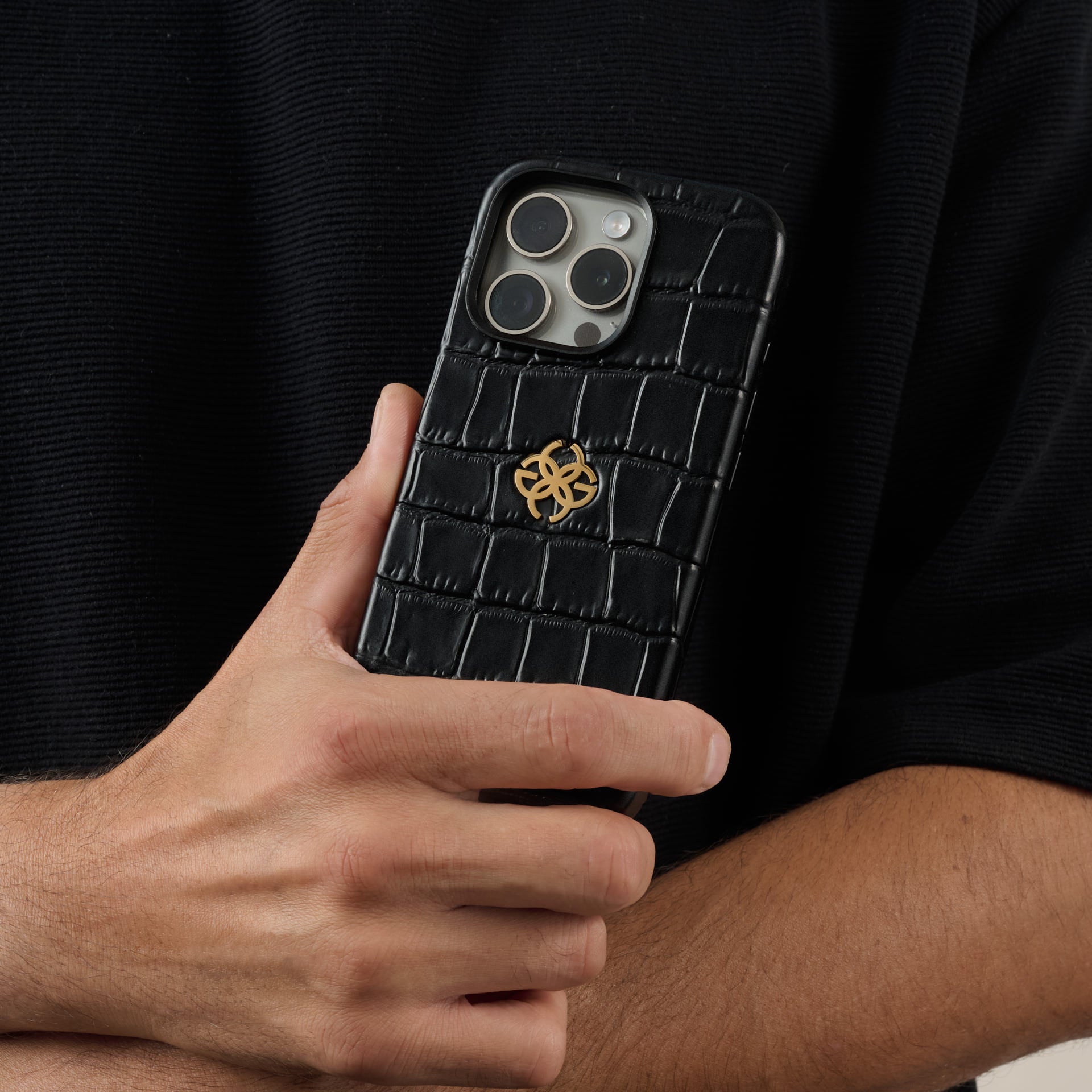 leather 16 – GOLDEN CONCEPT